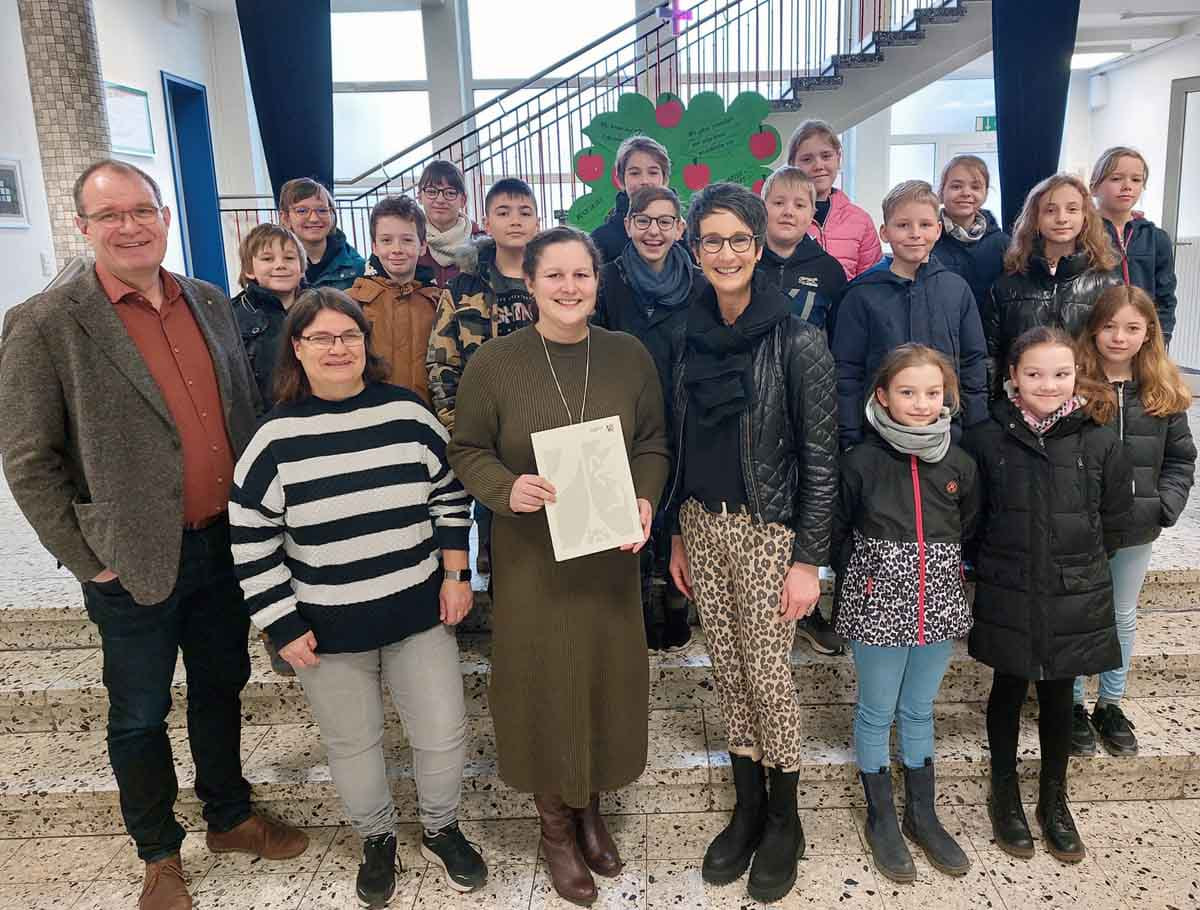 Nina Postler nun offiziell Rektorin der Kardinal-von-Galen-Schule ...